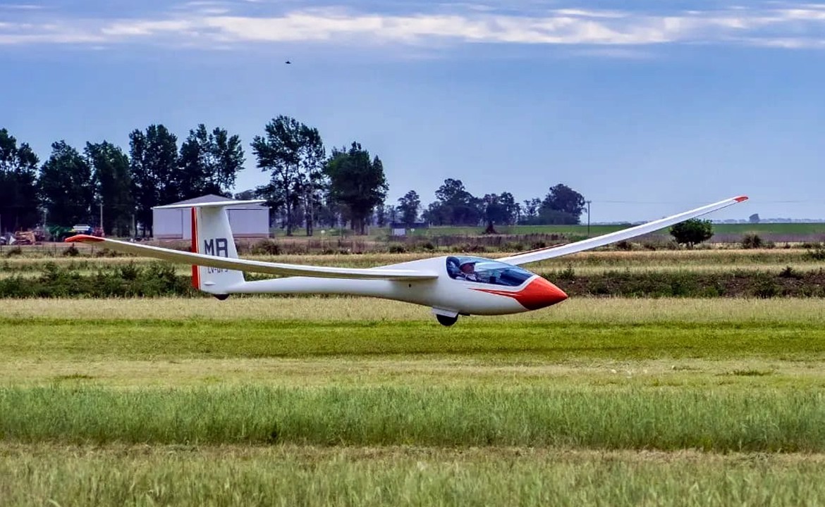 El Aero Club local participó del Nacional de planeadores - DiarioSports ...