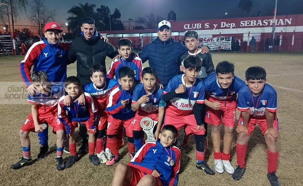 Los Albos festejó el Relámpago - DiarioSports - San Francisco